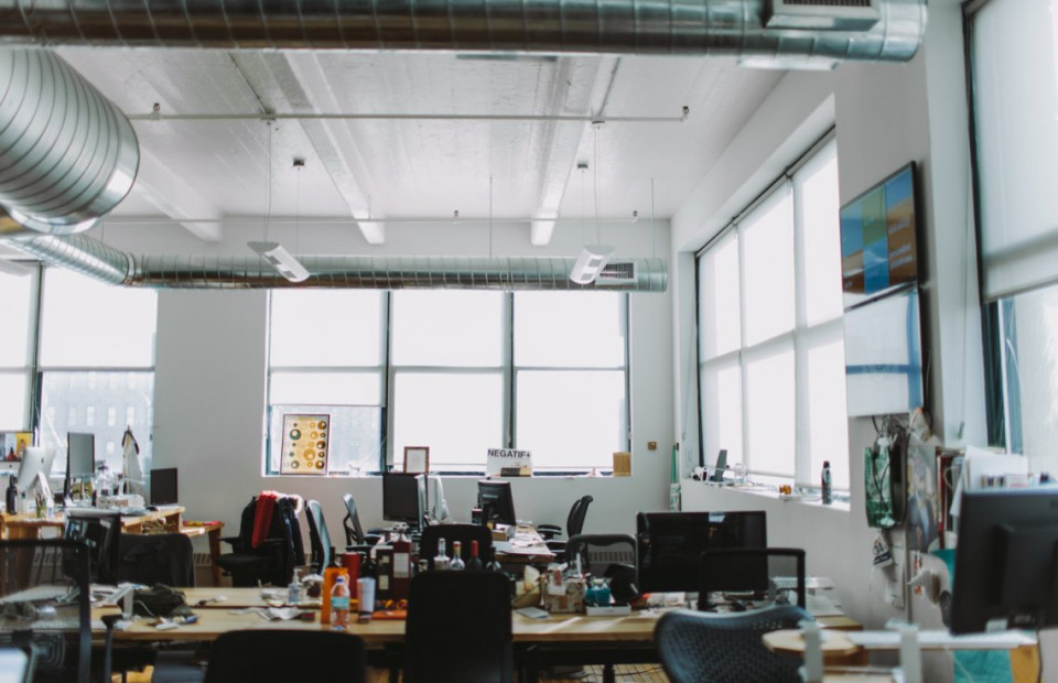 24 Tips to Master Your First Day at a New Job | Career Contessa