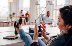 How To Keep Your Personal Life Separate From Work | Career Contessa