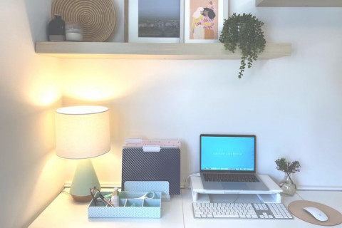 8 Professional Boundaries at Set at Work | Career Contessa
