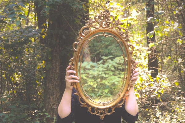 How to Use Mirroring When Communicating | Career Contessa