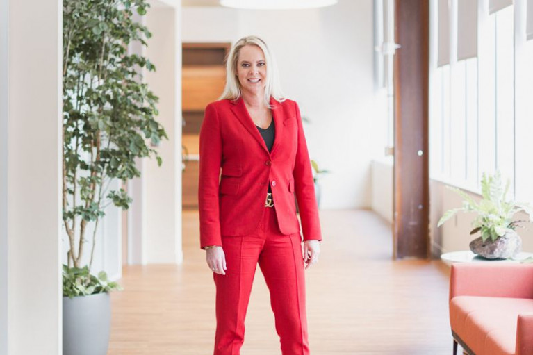 An Interview with Dr. Elizabeth Thompson, the Founder of BFFL | Career ...
