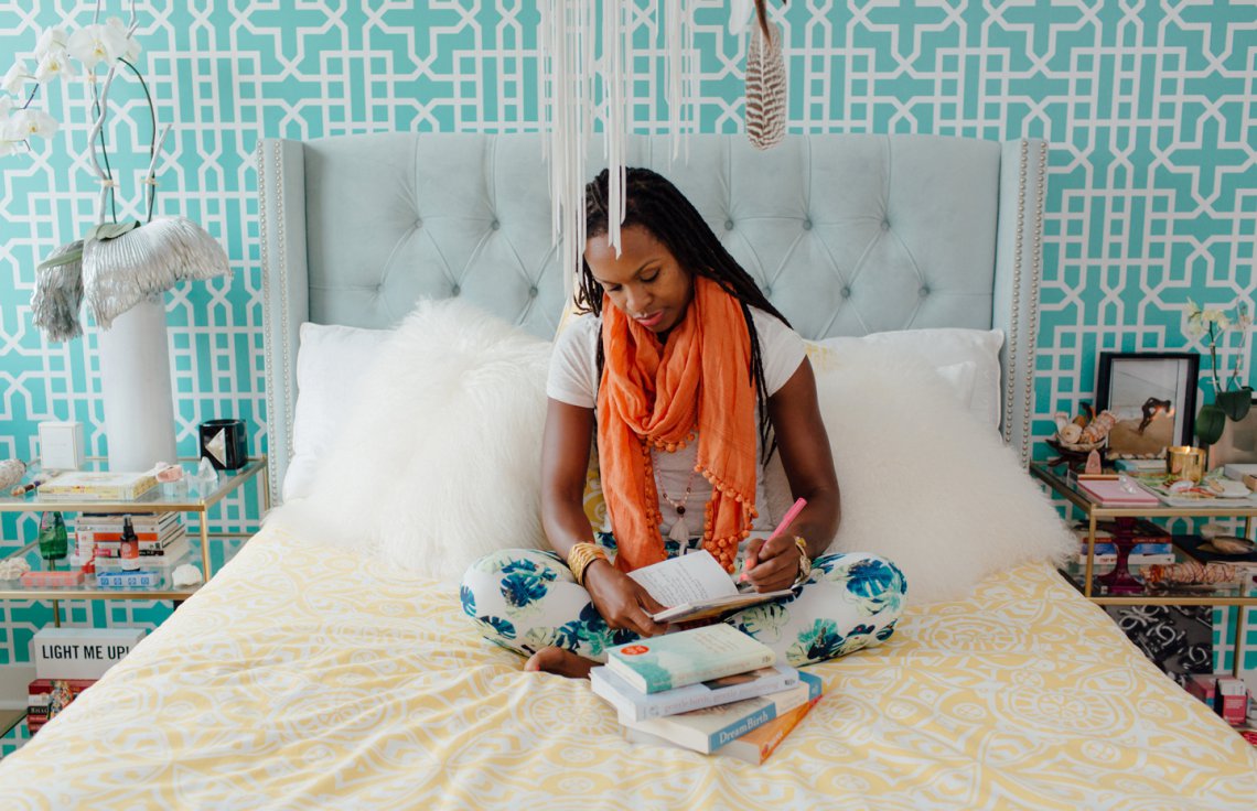 An Interview With Latham Thomas, Founder of Mama Glow | Career Contessa