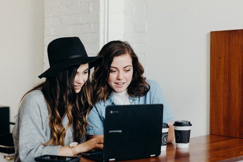 What to Include on a Squarespace Cover Page | Career Contessa